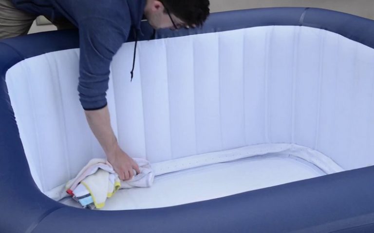 How To Deflate A Lay-Z-Spa (The Correct Way) | HotTubReviews.co.uk